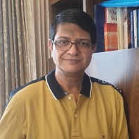 An audio story for kids…a battle between dinos and animals | Neeraj Garg